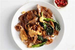 Pad See Ew: A Flavorful Thai Street Food - AllSpice Blog