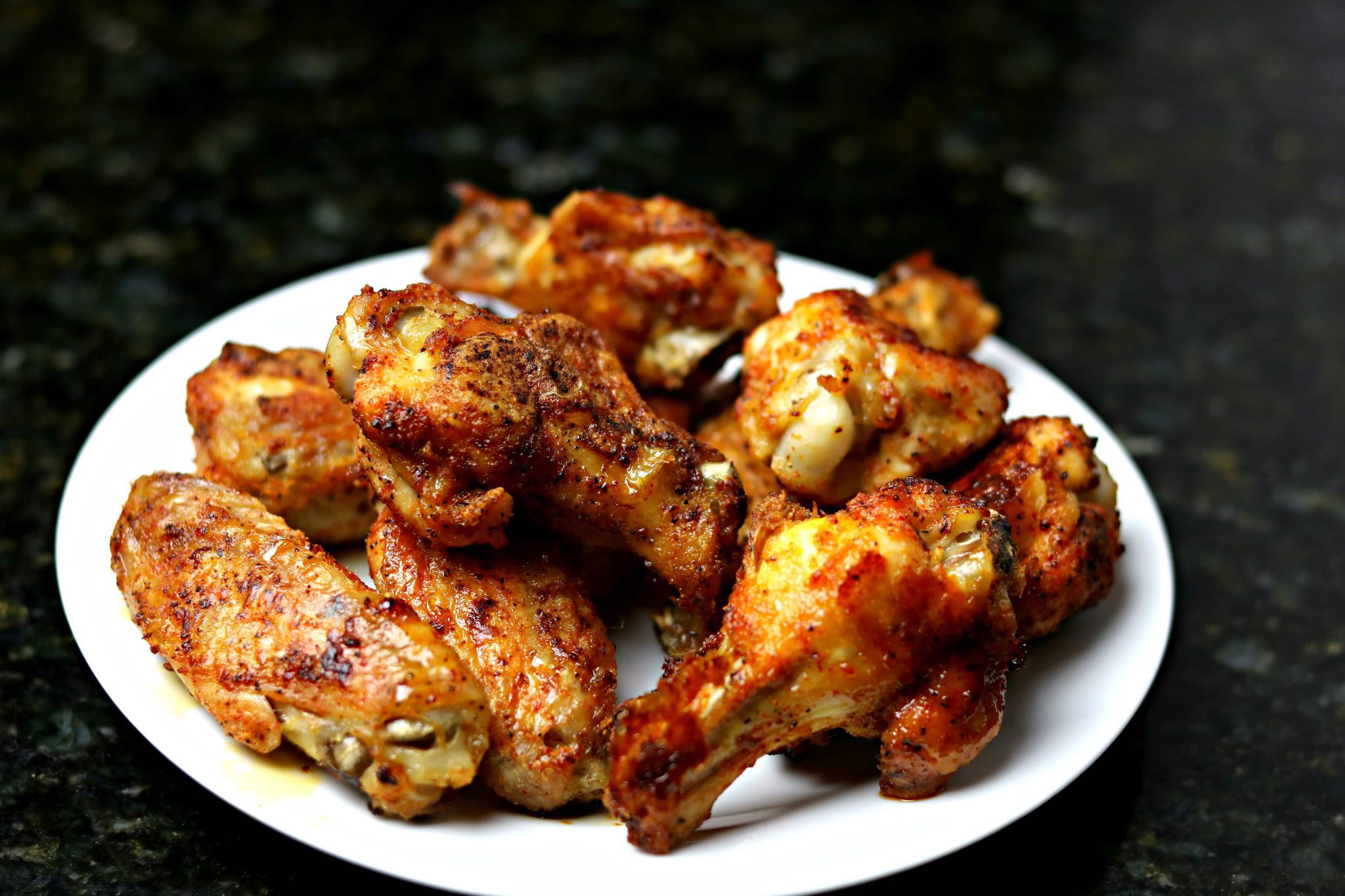 Juicy And Crispy Chicken Wings Recipe - AllSpice Blog